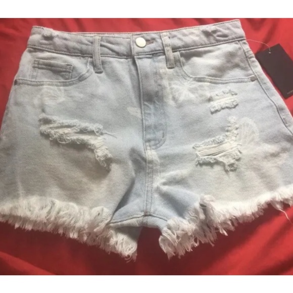 Material Girl | Shorts | Material Girl Distressed Frayed Lt Denim Jrs ...